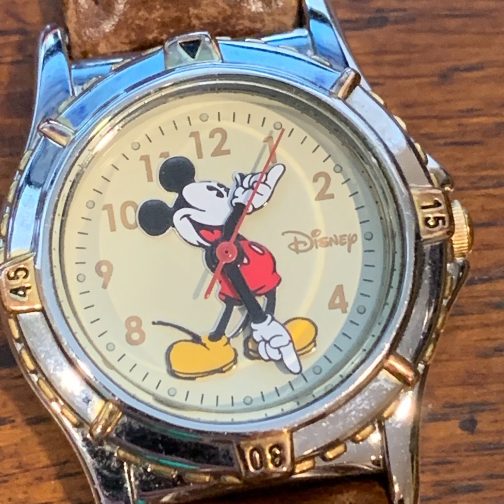 Sii (Seiko) Disney Mickey Mouse Diver Style Watch - Gem